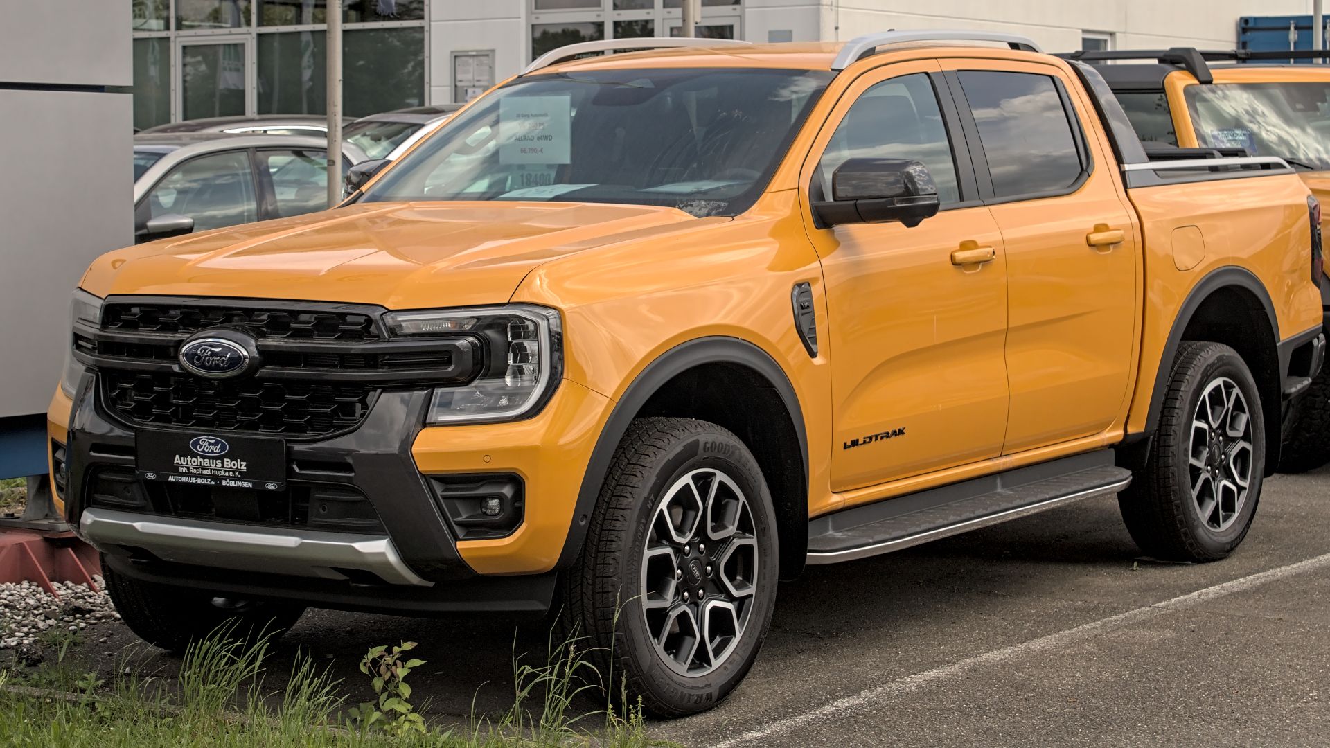 The 10 Smallest Pickup Trucks On The Market & The 10 Biggest ...