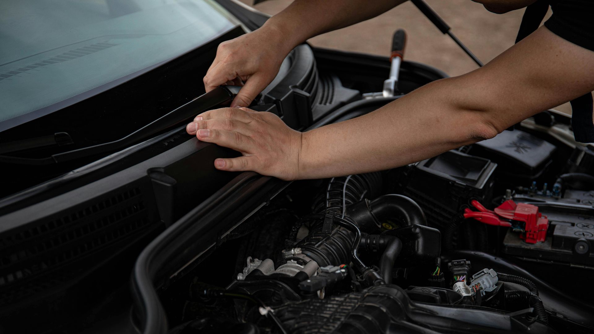 20 Easy Car Maintenance Tasks You Can Handle On Your Own - MotorSearches