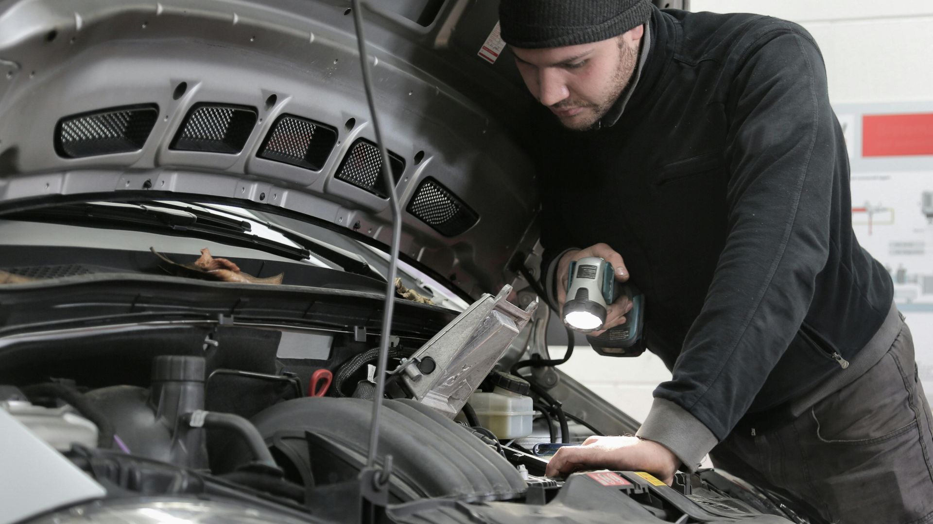 20 Easy Car Maintenance Tasks You Can Handle On Your Own - MotorSearches