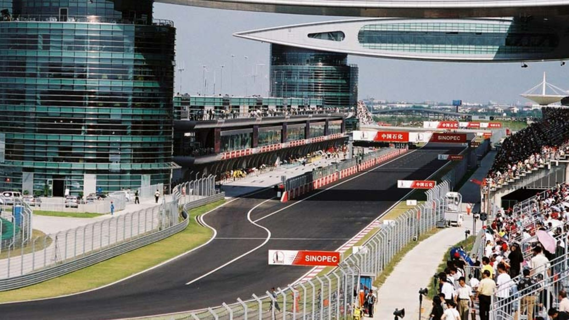 The 20 Coolest F1 Tracks To See In Real Life - MotorSearches