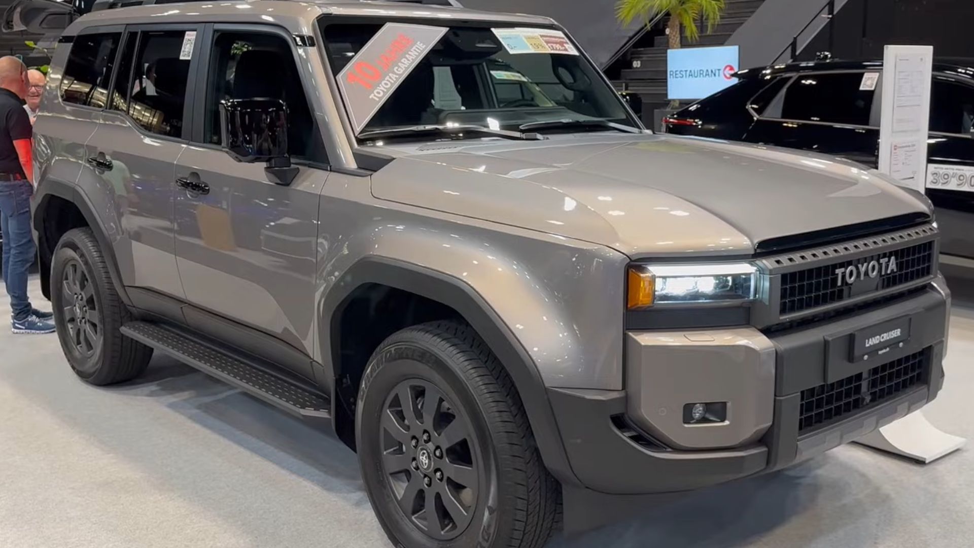 The 20 Greatest All-Wheel Drive SUVs On The Market - MotorSearches