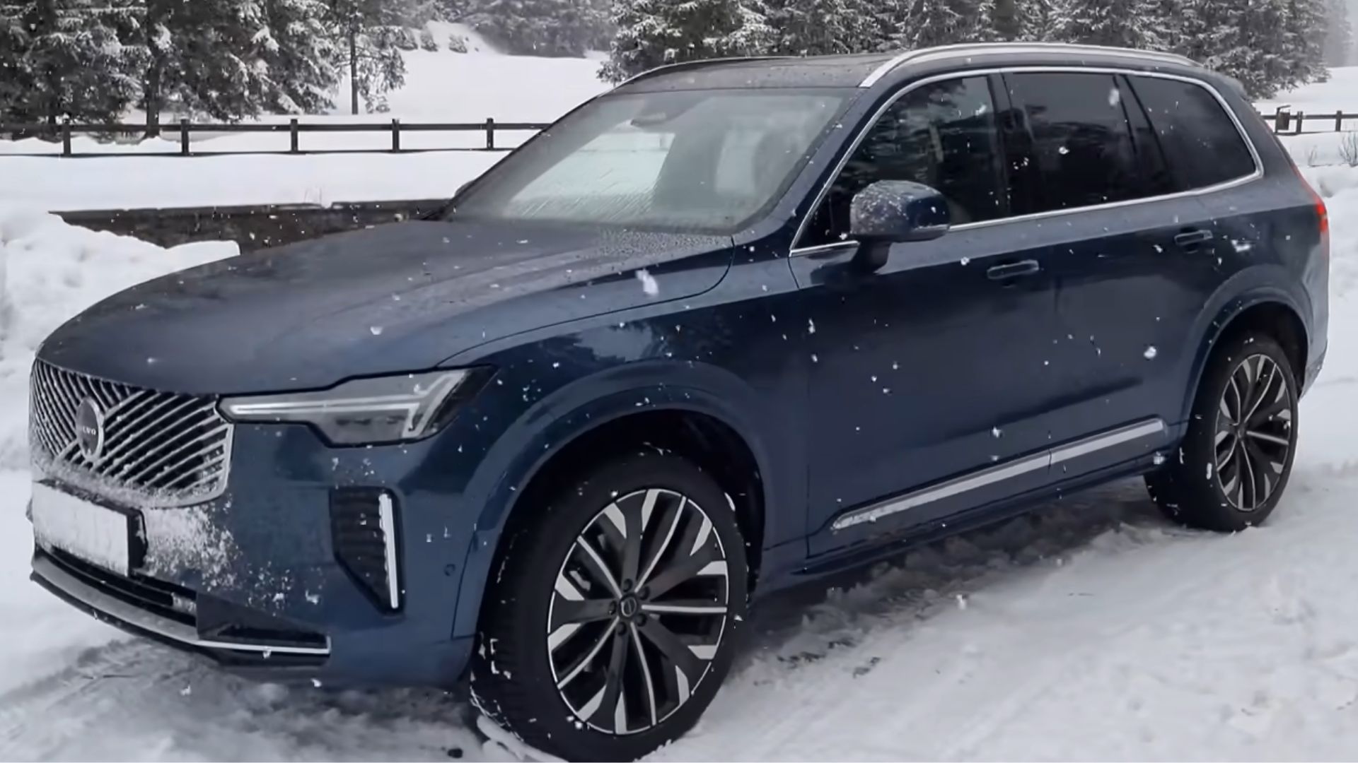 The 20 Greatest All-Wheel Drive SUVs On The Market - MotorSearches