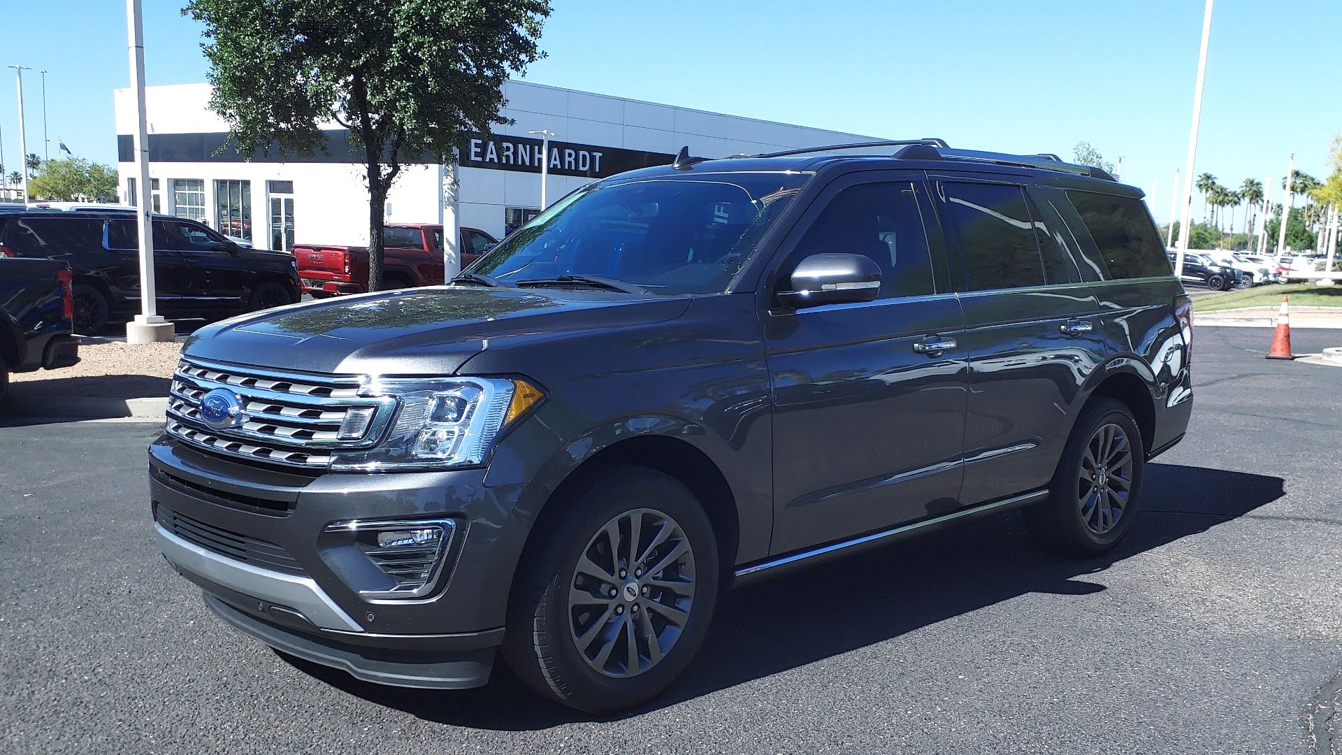 The 20 Best SUVs With 3rd Row Seating - MotorSearches