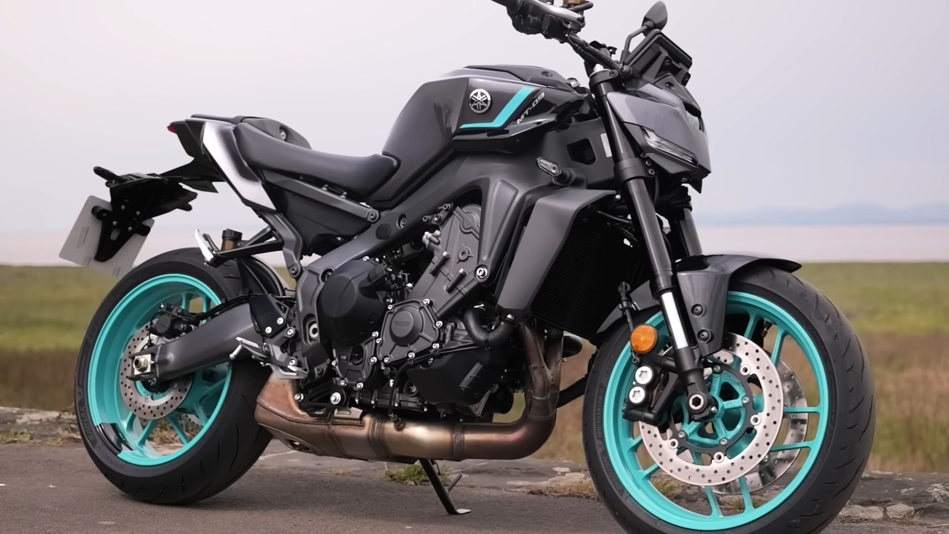 10 Expensive Motorcycles You Can Only Dream About & 10 Affordable ...