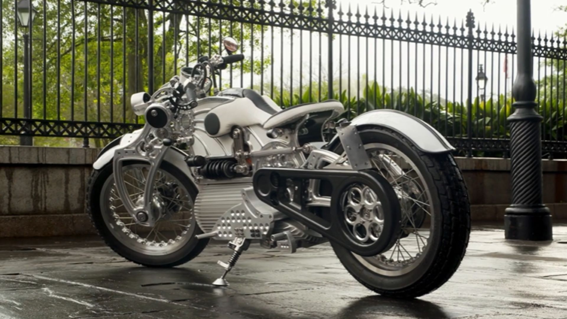 20 Iconic American Motorcycle Brands - MotorSearches