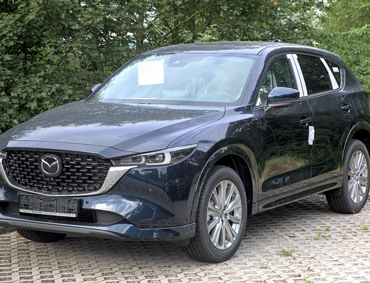 Smooth And Spacious: 20 SUVs With Fold-Flat Seats - MotorSearches