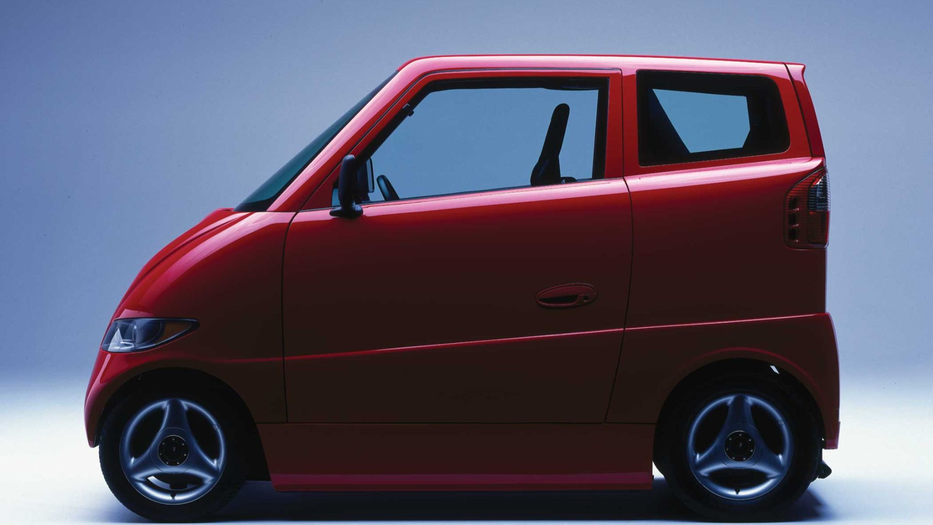 Riding Solo: 20 Unbelievable One-Seater Cars - MotorSearches